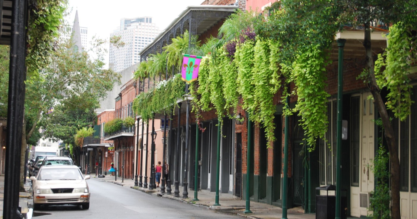 New Orleans French Quarter Walking Tour | Destination Kitchen